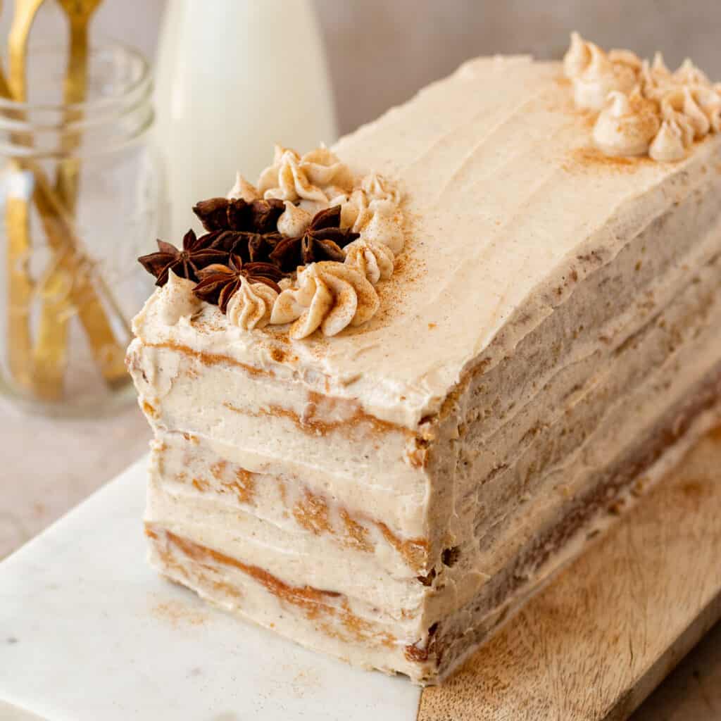 Chai Cake with Chai Cream Cheese Frosting | The Marble Kitchen